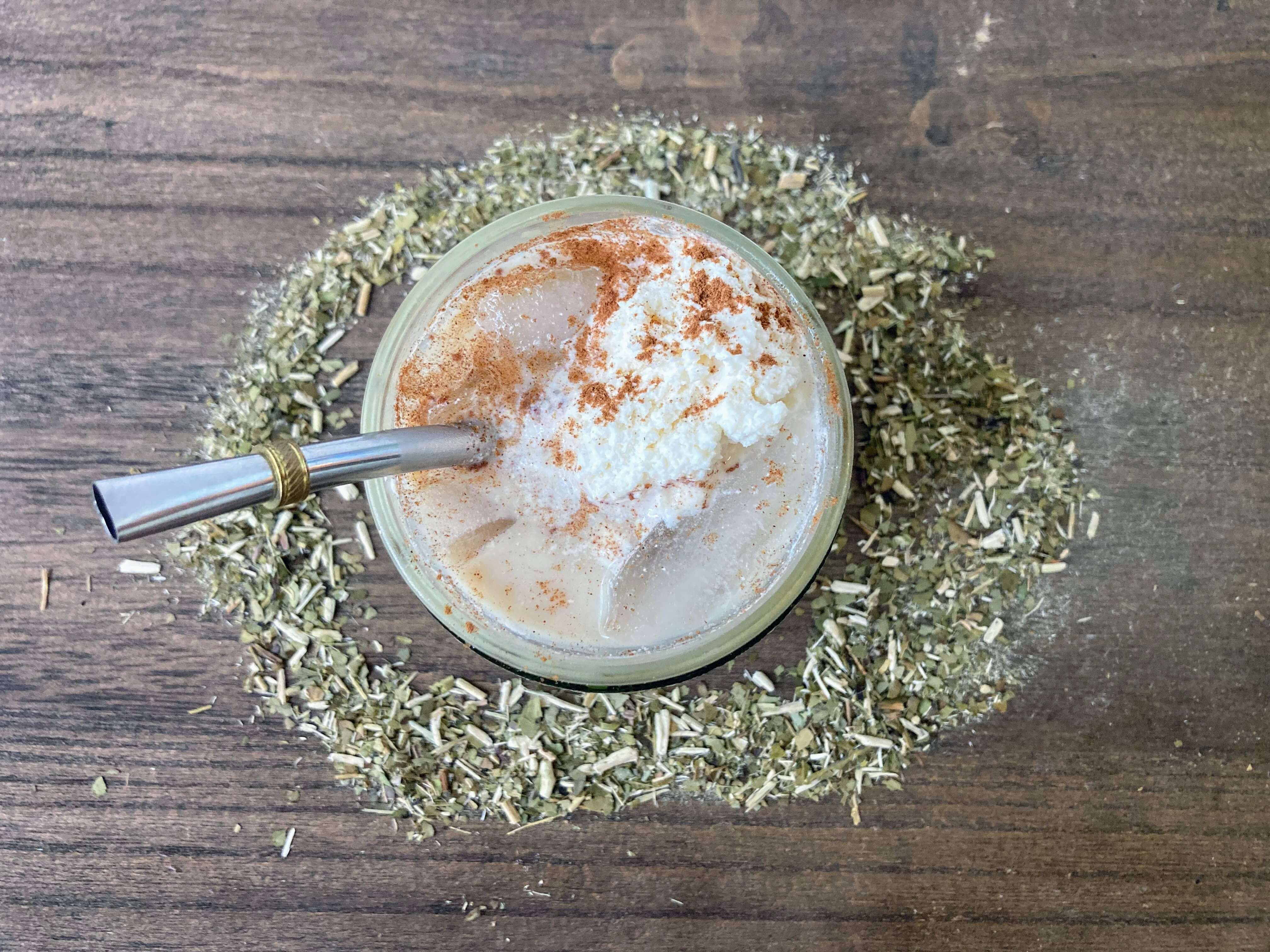 Iced Vanilla Yerba Mate Latte with MCT | Yerba Boost Recipes blog